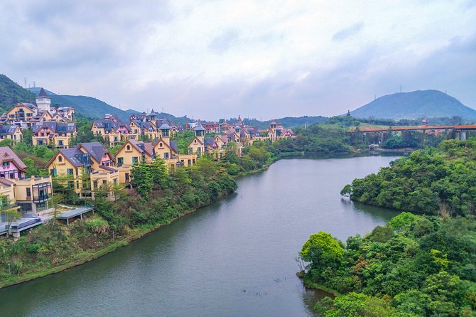 Explore Interlakens Art and Culture with a Local - Who Will Benefit Most from This Tour?