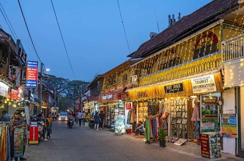 Explore Kochi in Nightlights: Guided Tour by Foot - The Itinerary: What to Expect