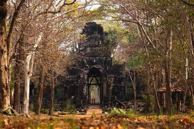 Explore Koh Ker Pyramid Temple With Beng Mealea Photography Tours - Key Points