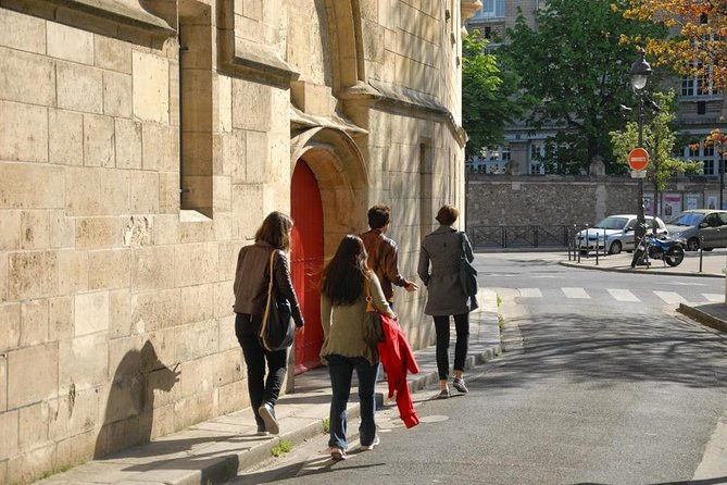 Explore Le Marais like a local - Private walking tour - Why This Tour Is Worth Considering