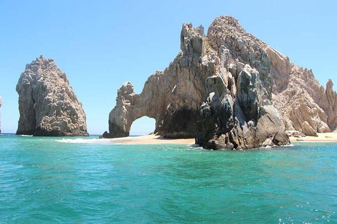 Explore Los Cabos City Tour, Glass-Bottom Boat Ride, Lunch and Shopping! - Who Should Consider This Tour?