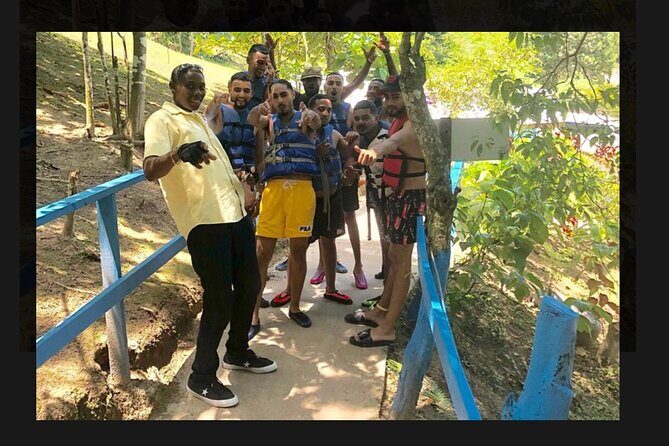 Explore Montego Bay Jamaica to Blue Hole/Secret Falls River Tour - FAQ