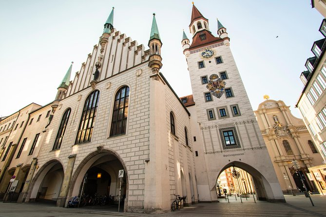 Explore Munichs History and Culture with a Local - Frauenkirche: The City’s Iconic Landmarks