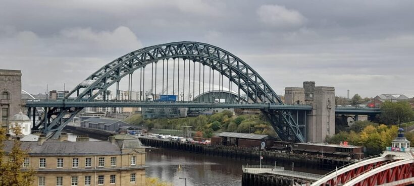 Explore Newcastle: 2 hour City Tours in Italian or English - Key Points