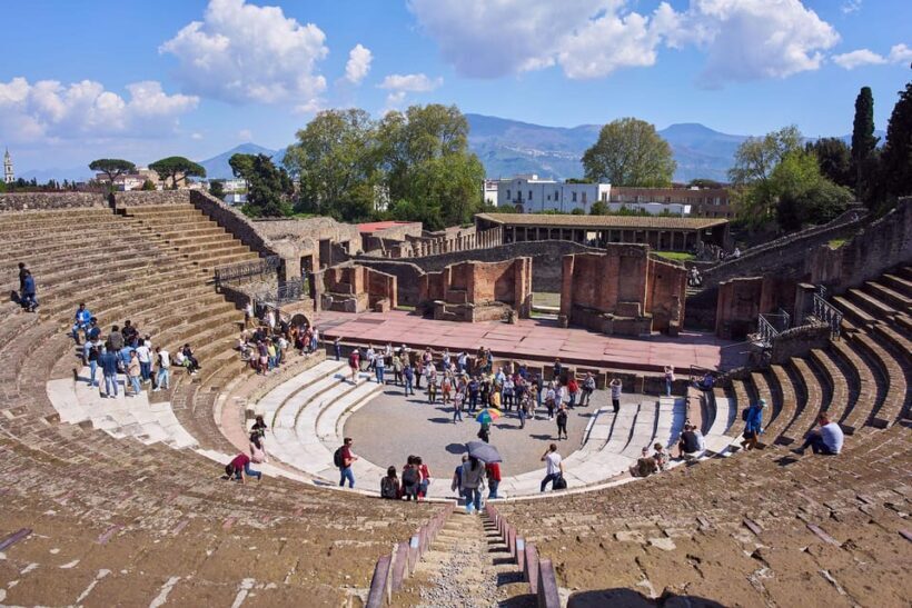 Explore Pompeii with a Complete Guided Tour - A Detailed Look at the Tour Experience