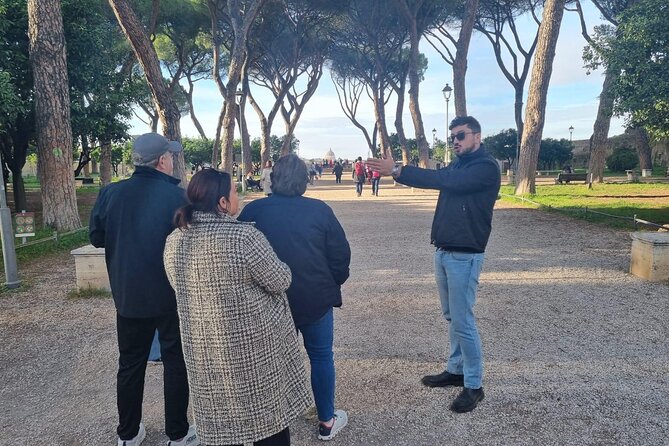 Explore Rome Highlights by Golf Cart Tour - Praise for Tour Guides