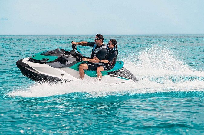 Explore Seven Mile Beach Your Way with Jet Ski Experience - Who Should Consider This Experience?