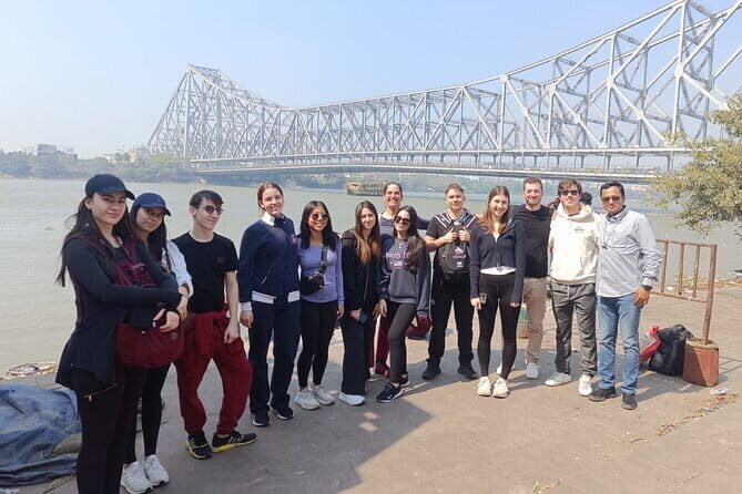 Explore Shantiniketan From Kolkata - FAQ