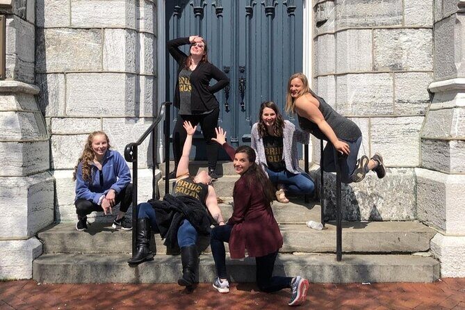 Explore Springfield with a Scavenger Hunt by Zombie Scavengers - Who Will Love This Experience?