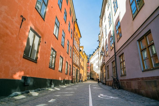 Explore Stockholm in 60 minutes with a Local - Analyzing the Value