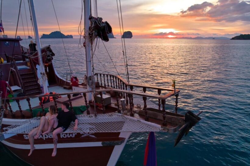 Explore the bay of Krabi on a traditional Chinese sailboat - FAQ