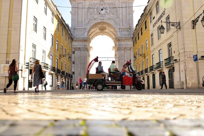 Explore the Charming Seven Hills of Lisbon - Discovering Chiado