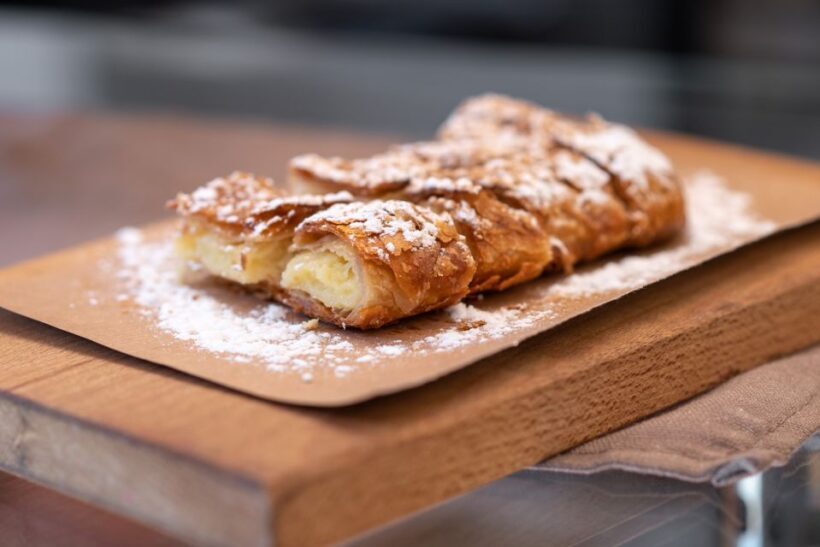 Explore the Hidden Food Gems of Athens - The Experience: What to Expect