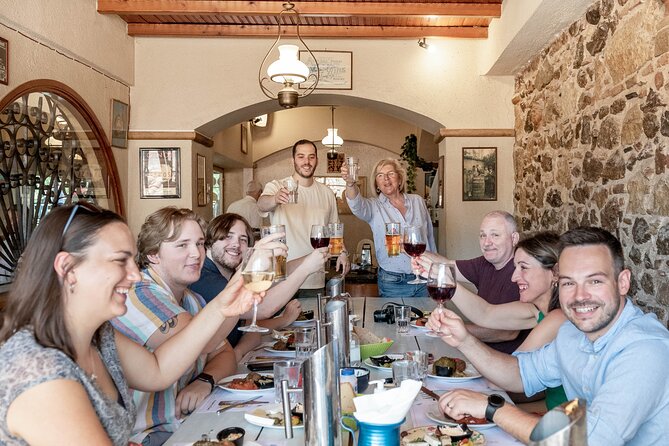 Explore the Hidden Food Gems of Athens - Meeting Local Vendors