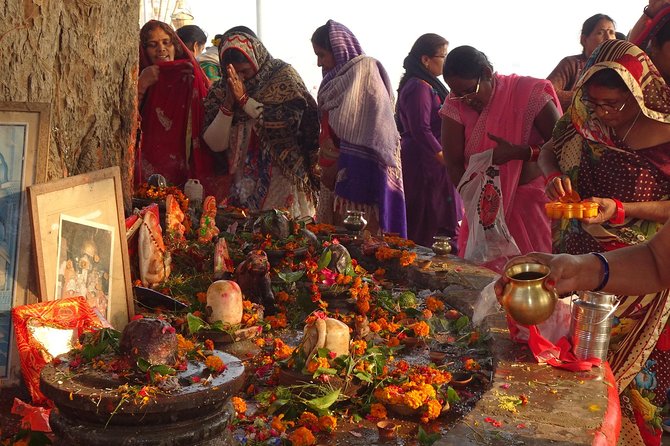 Explore the Highlights of Varanasi - Practical Details and Tips