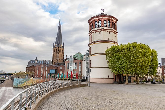 Explore the Instaworthy Spots of Dusseldorf with a Local - The Itinerary in Detail