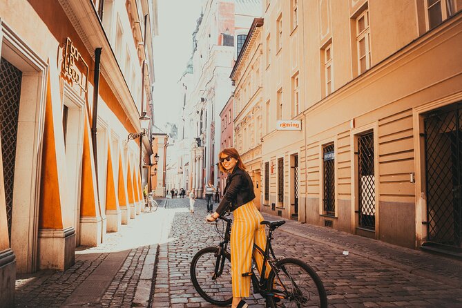 Explore the Instaworthy Spots of Poznan with a Local - The Experience in Detail