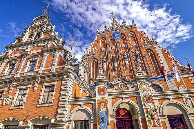Explore the Instaworthy Spots of Riga with a Local - Why This Tour Works for Different Travelers