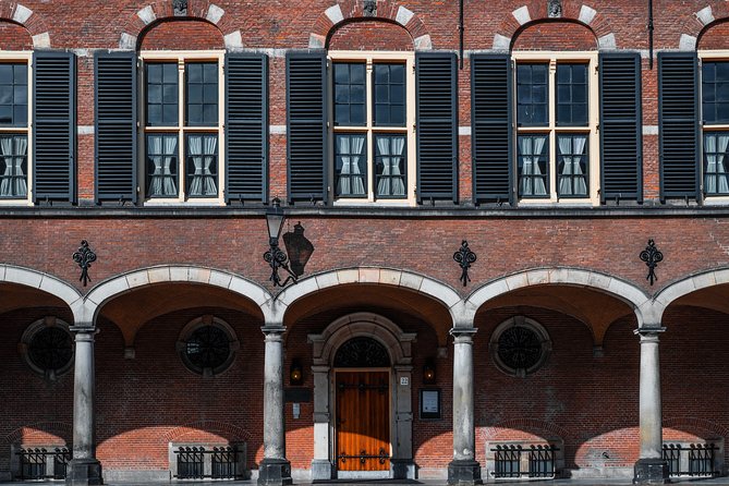 Explore the Instaworthy Spots of The Hague with a Local - A Closer Look at the Tour Experience