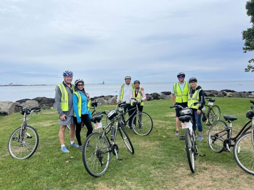 Explore the Islands & Harbor Guided Bike Tour 2-2.5 Hrs. - Weather Considerations and Practical Tips