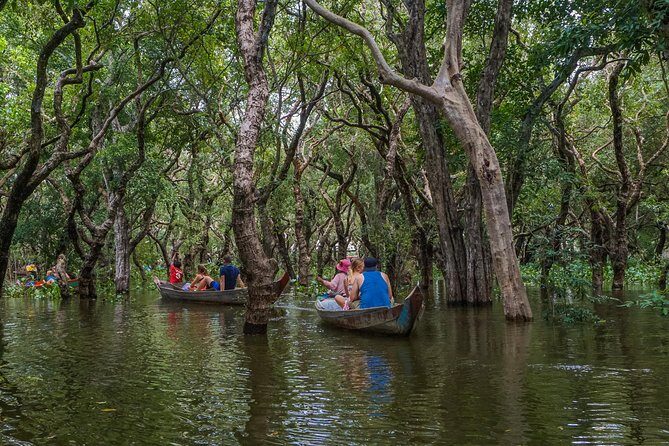 Explore The Kampong Pluk Floating Village - Key Points