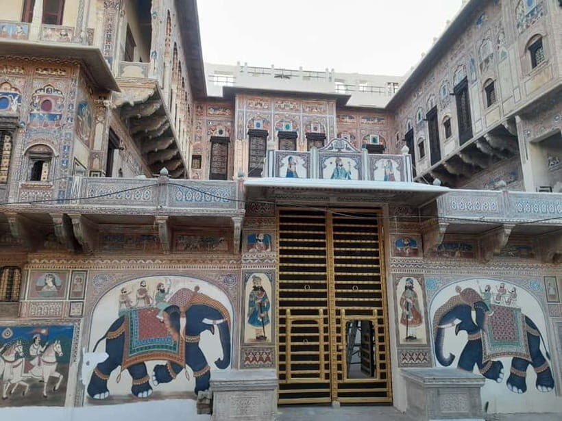 Explore the open art gallery town of Mandawa on a day tour - Practical Details: What’s Included and What To Keep in Mind