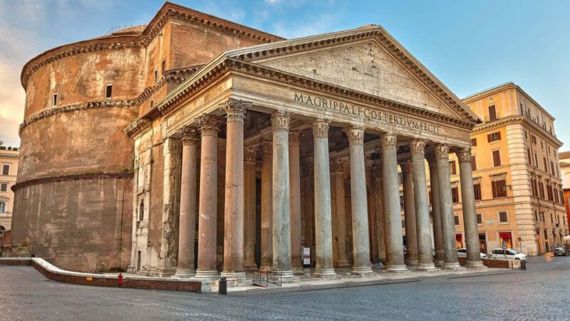 Explore the Pantheon's Dome, Artwork, and Raphael's Tomb - Beyond the Highlights: The Value of This Tour