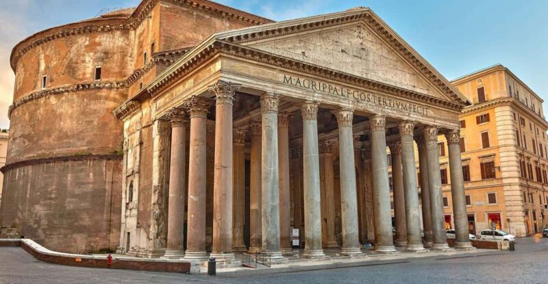 Explore the Pantheon's Dome, Artwork, and Raphael's Tomb - Why This Tour Works for You