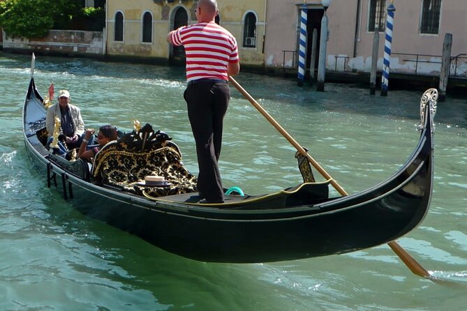 Explore Venice, Dorsoduro, San Marco Sq, Rialto Bridge Tours - FAQs