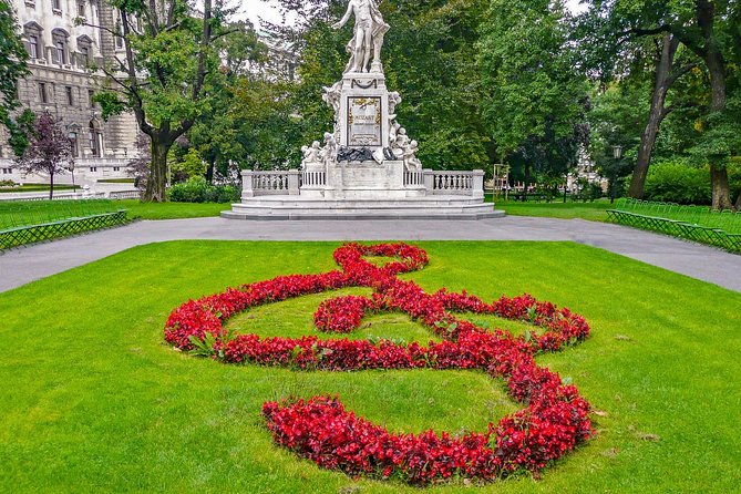 Explore Viennas Art and Culture with a Local - An In-Depth Look at the Tour Experience