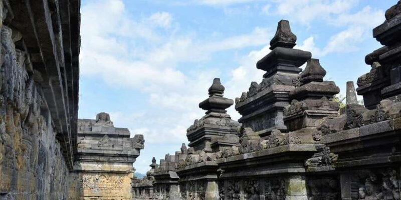 Explore Yogyakarta:Borobudur Sunrise & Prambanan Temple Tour - Practical Tips for Visitors