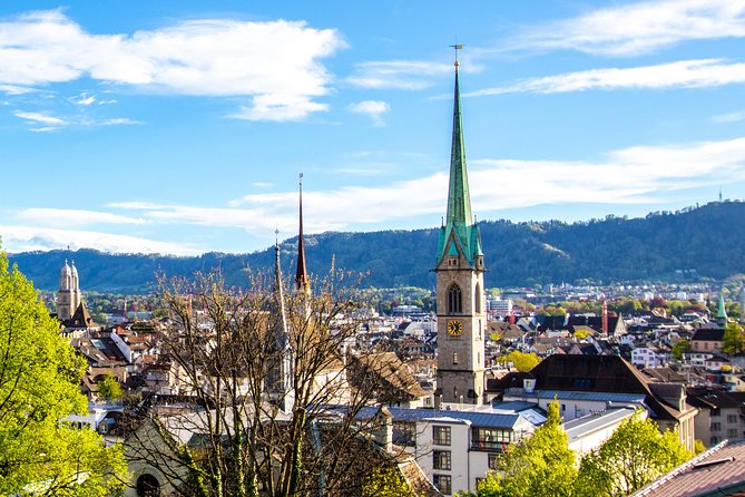 Explore Zurich in 60 minutes with a Local - Exploring Zurich in an Hour: What to Expect