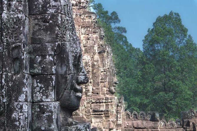 Exploring Angkor Wat highlight with Sunrise Tour-Small Group - Who Should Consider This Tour?