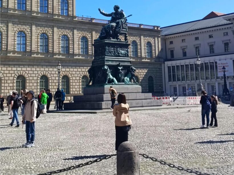 Exploring Munich by Pedicab: Premium Two Hour Tour - The Practical Details