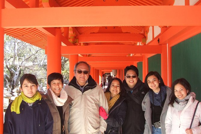 Exploring Nara - Encountering Naras Friendly Deer