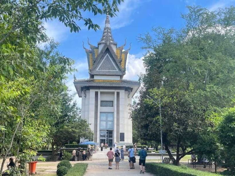 Exploring Phnom Penh: A Comprehensive City Tour Guide - The Sum Up