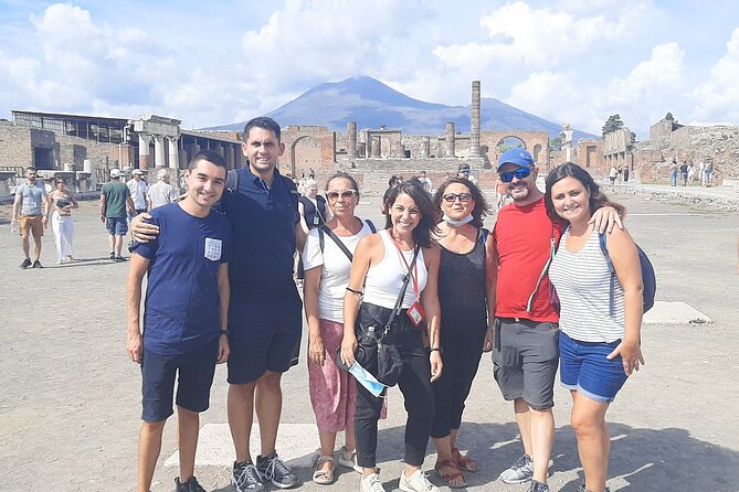Exploring Pompeii - Uncovering Buried Treasures