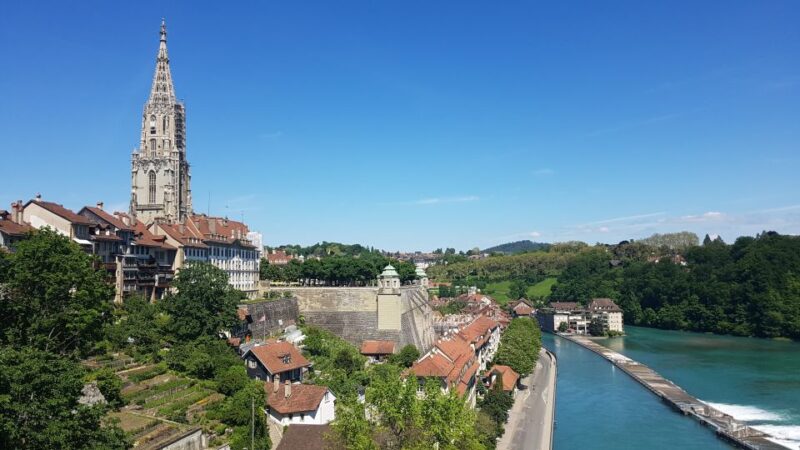 Exploring UNESCO Gem: Private 3-Hour Walking Tour of Bern - Taking in Berns Historic Charm