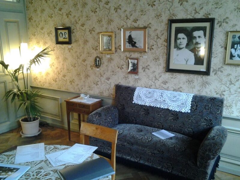 Exploring UNESCO Gem: Private 3-Hour Walking Tour of Bern - Travelers Testimonials