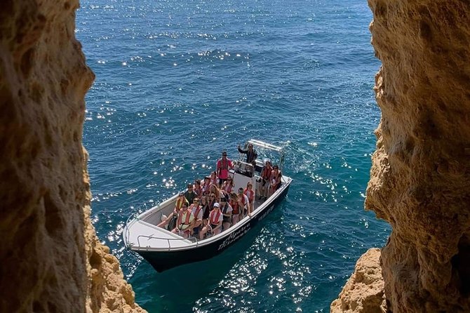 Express Tour to Benagil Cave & Marinha - Safety and Accessibility