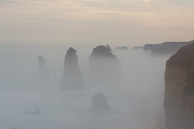 Express Twelve Apostles Day Trip from Melbourne - Who Should Consider This Tour?