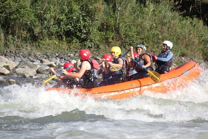Extreme Rafting in Baños De Agua Santa Level III and Iv+ - Pricing and Booking