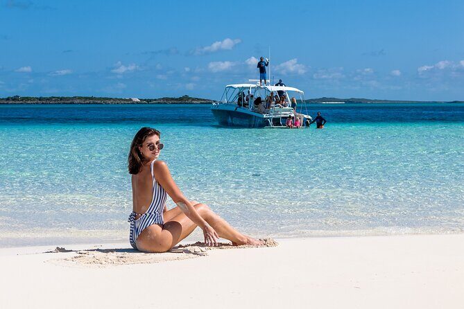 Exuma Powerboat Tour from Nassau with Swimming Pigs - FAQ