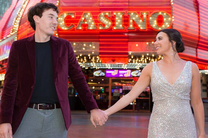 Fabulous Downtown Las Vegas Fremont Street Photo Shoot - Who Will Love This Tour?