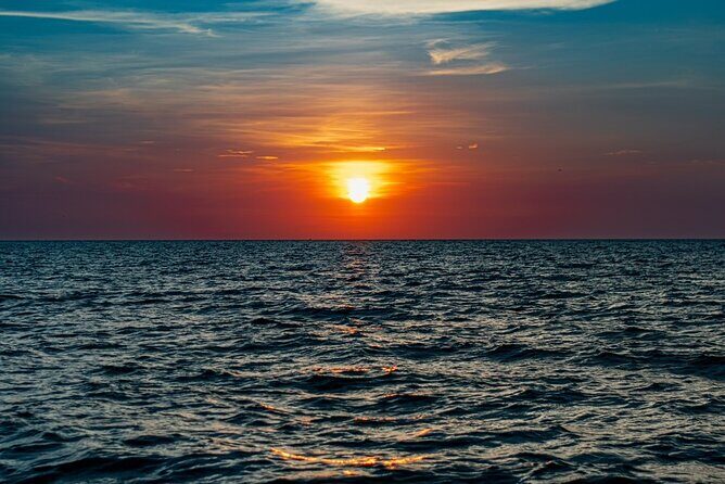 Fabulous Florida Sunset Tour Including Dolphins - Who Should Consider This Tour?