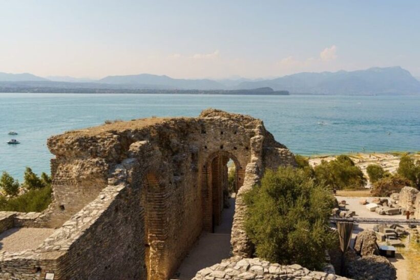 Fabulous Heritage of Sirmione - Walking Tour - The Scaliger Fortress (Scaligero Castle)