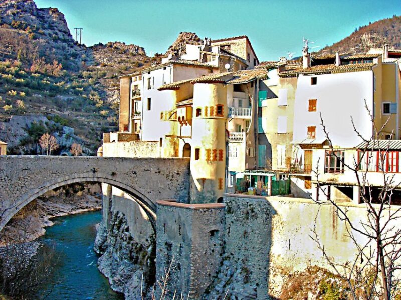 Fabulous Red Canyon and Entrevaux, Private Full day Tour - Key Points