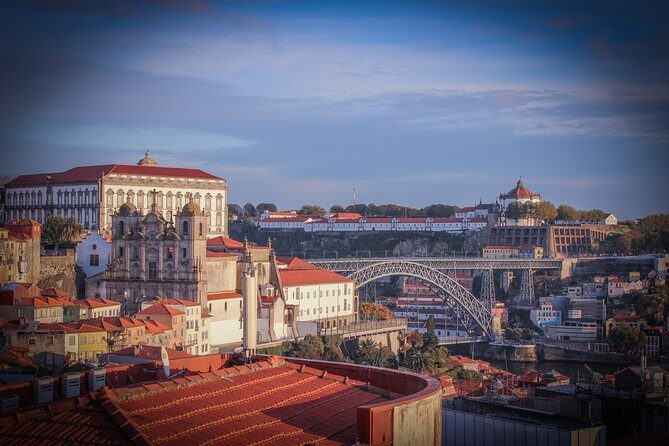 Fado Dinner Show and Night Lights Tour in Porto - Frequently Asked Questions