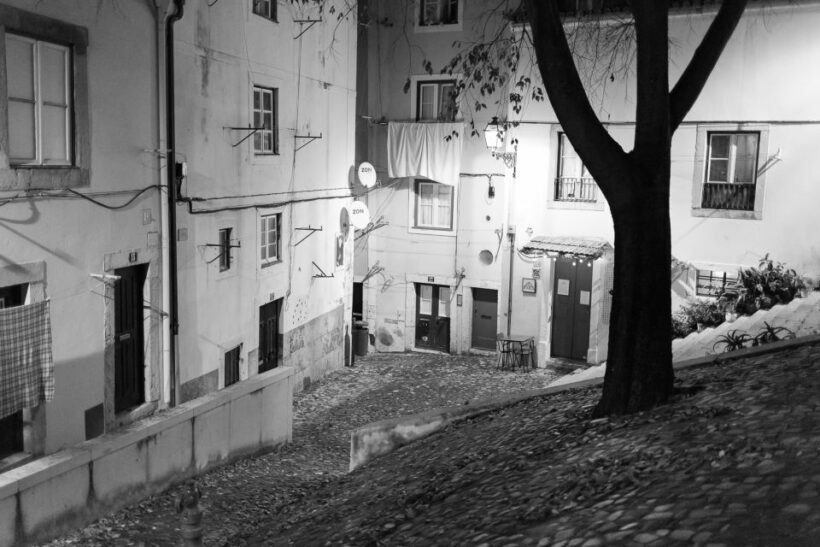 Fado: Musical Walking Tour + Food & Live Show - Frequently Asked Questions