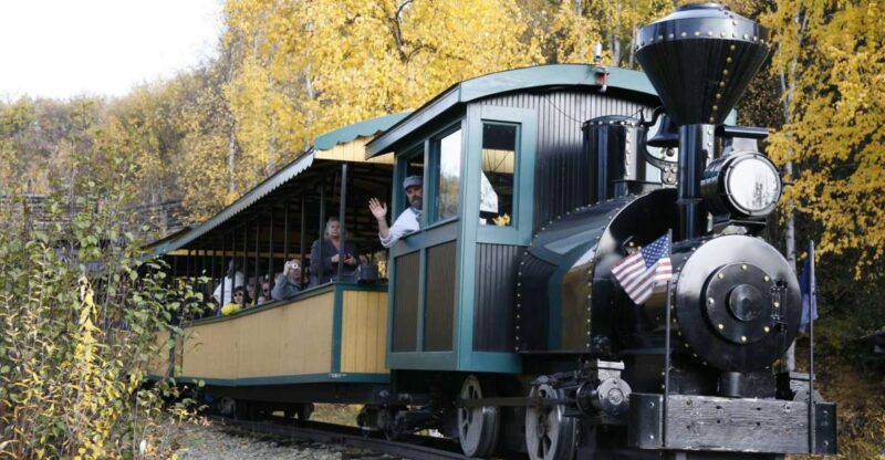 Fairbanks: Gold Dredge 8 Historic Train Tour - The Sum Up: Who Should Consider This Tour?